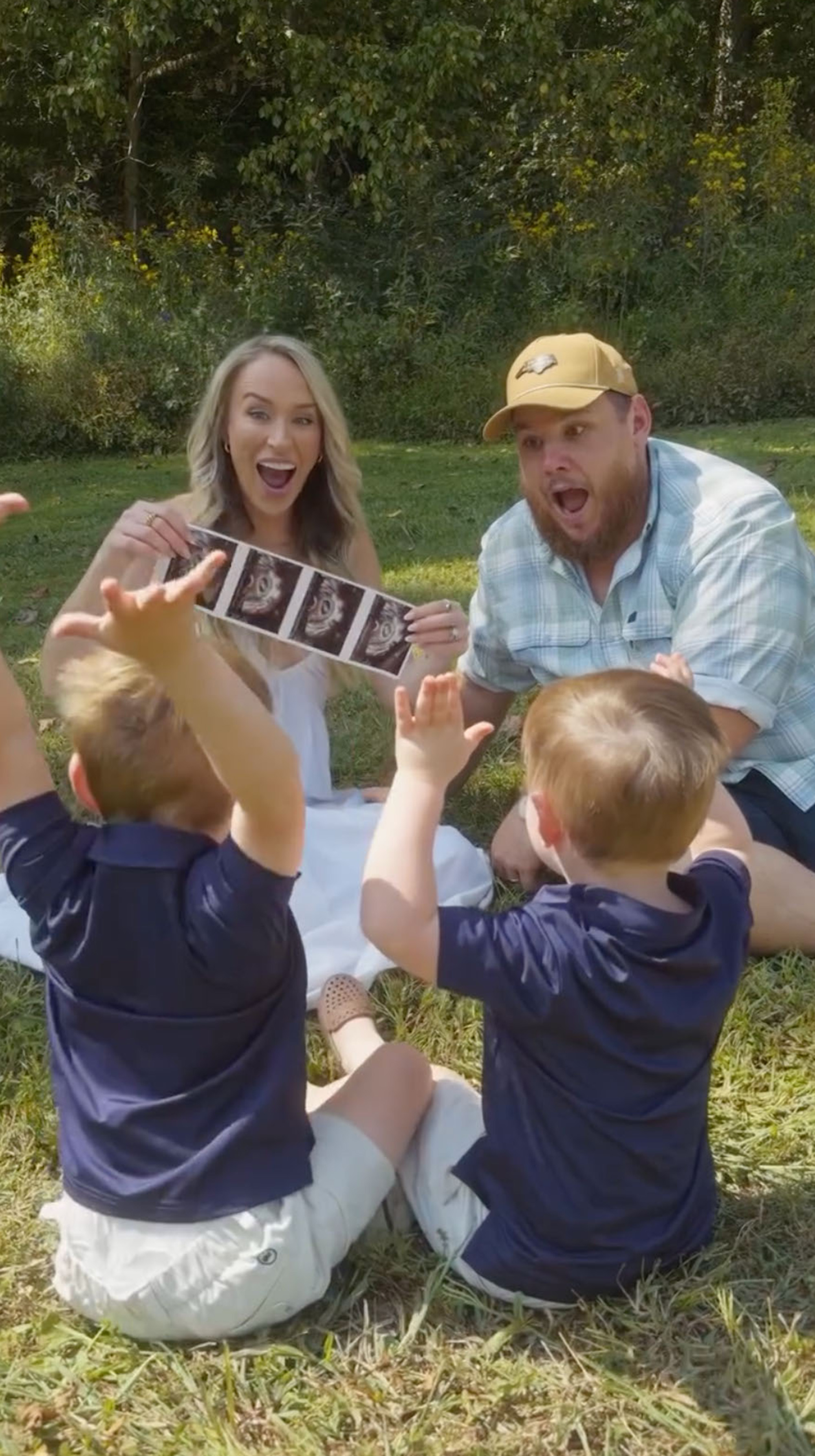 Luke Combs pulls out of Super Bowl show last minute, puts fans on baby ...