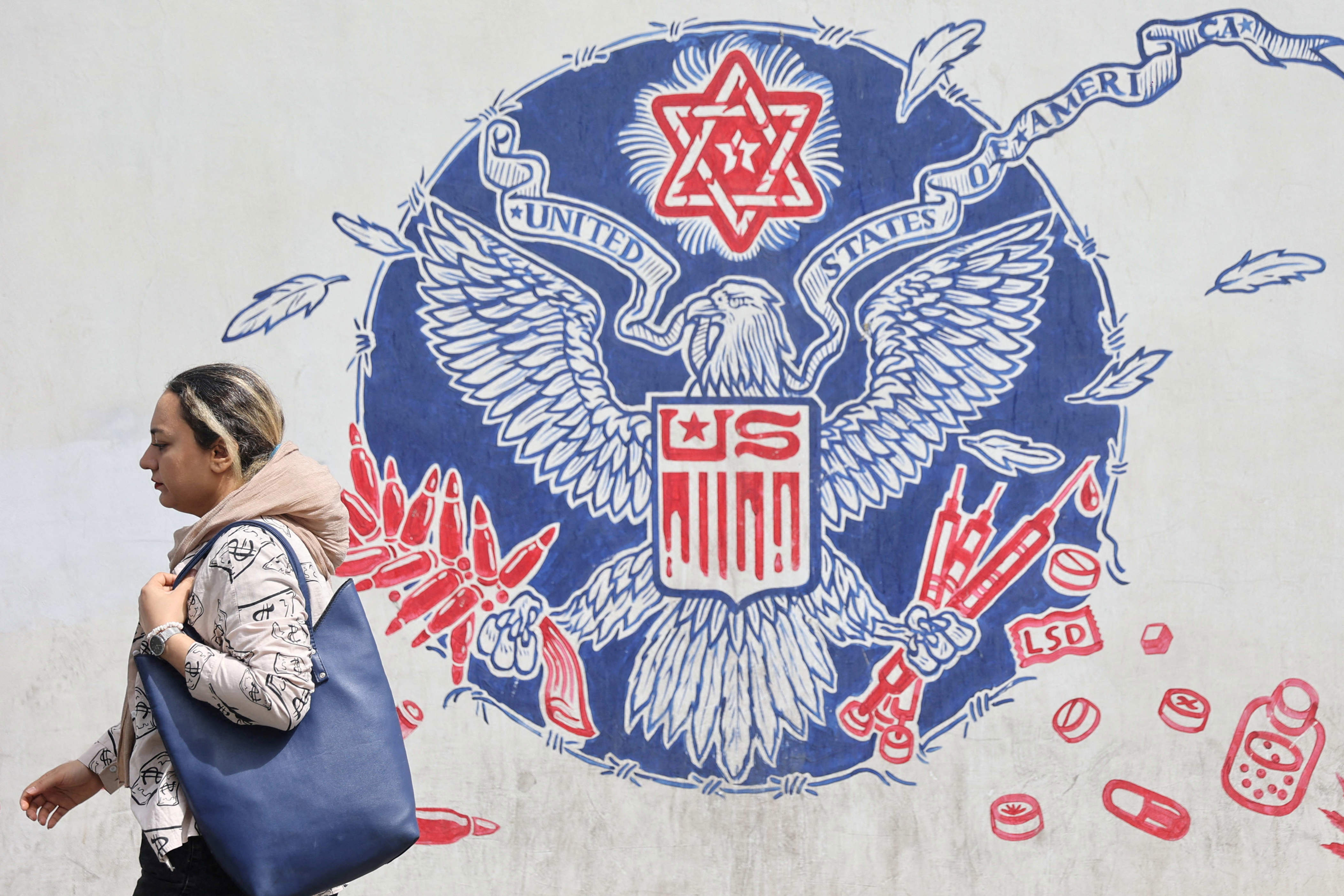 US reiterates call for all citizens to 'leave Iran now,' in security ...