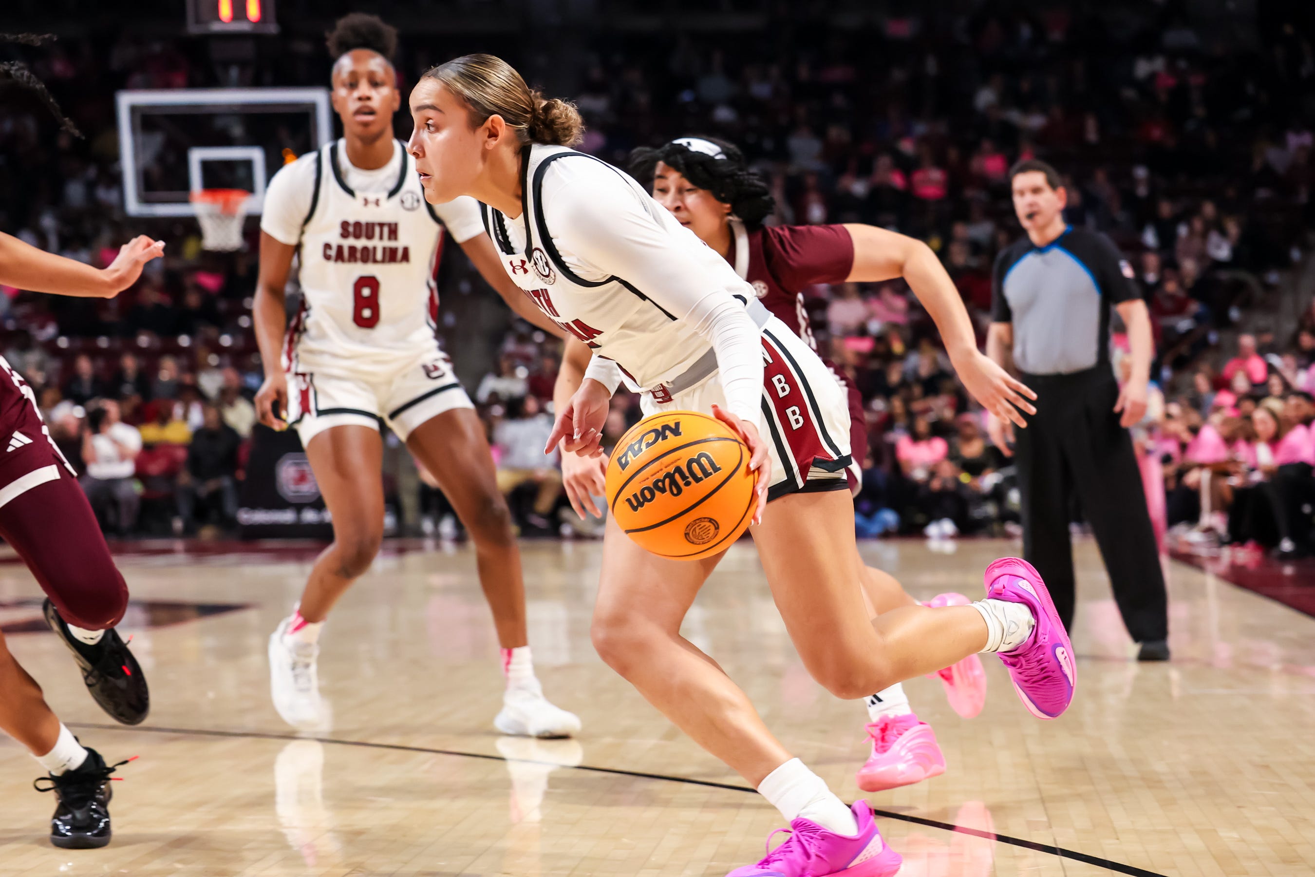 Why Dawn Staley said Tessa Johnson missed second half of South Carolina ...
