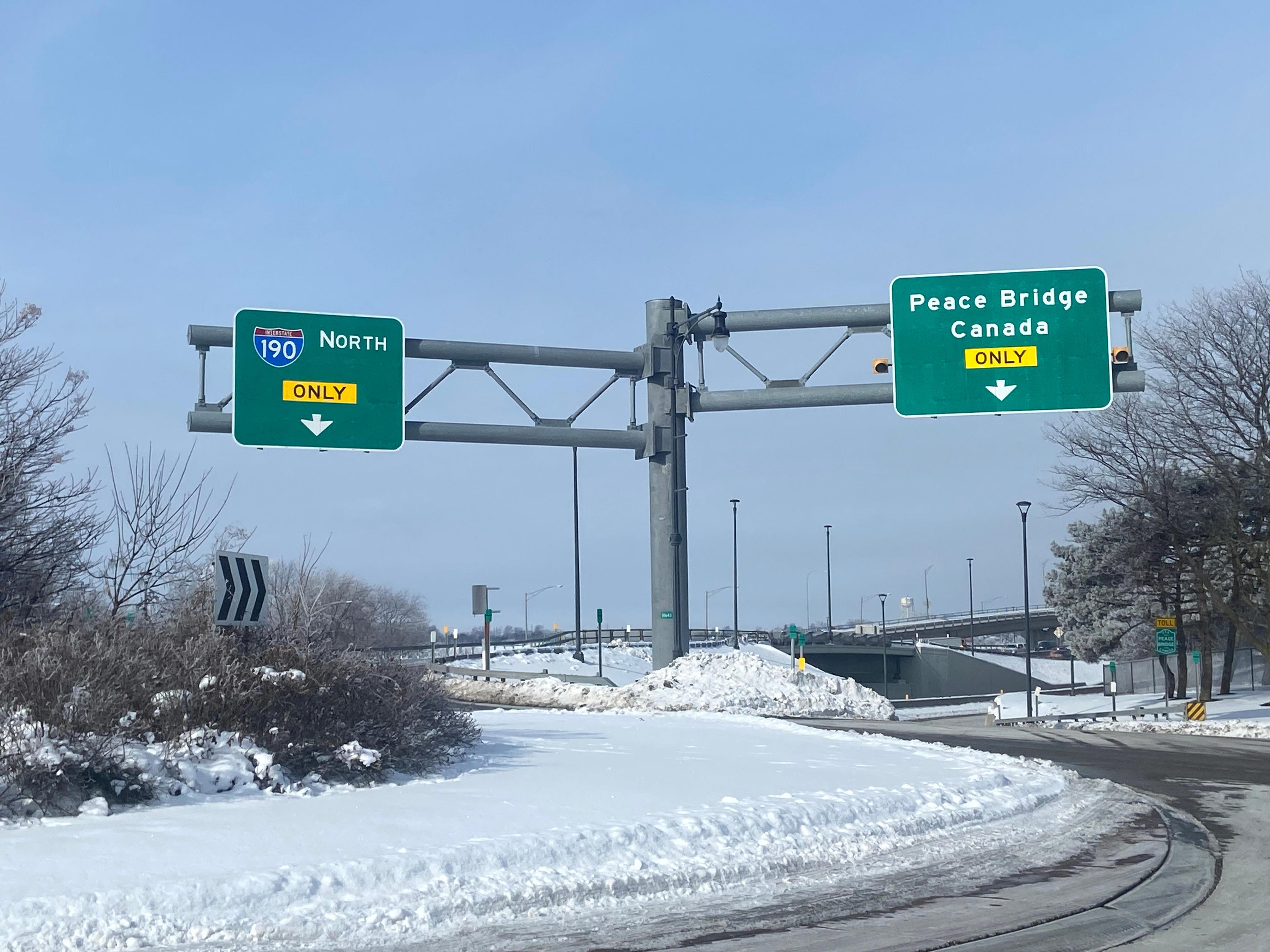 Local lawmakers urging Peace Bridge Authority to correct design flaws ...