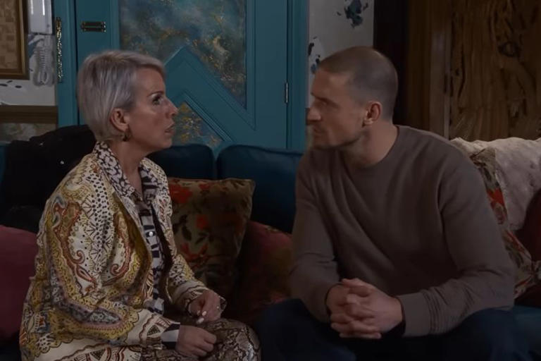 Coronation Street fans confused by 'odd' detail in Carl backstory after ...