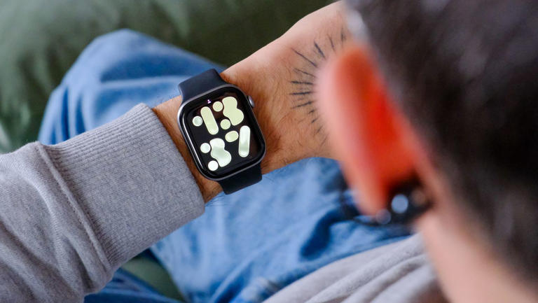 Apple Watch could undergo a seismic design change for the first time in ...