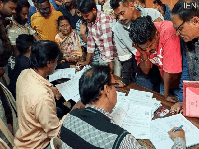 What is the Election Commission's Form-7, who can fill it out, and when ...