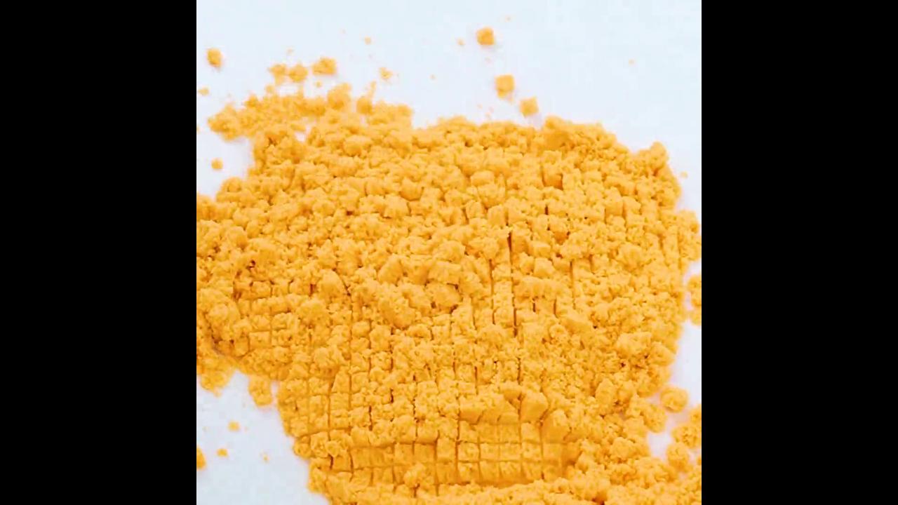 ASMR pressing orange sand