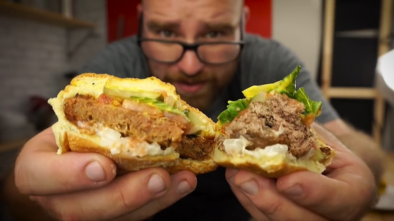 Beyond Burger vs Impossible Burger - Which one actually tastes like meat