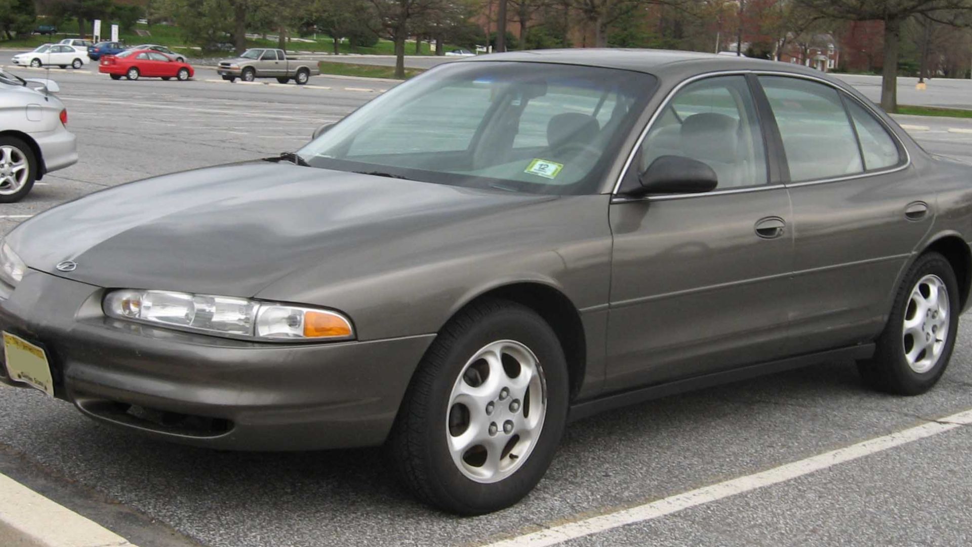 The Oldsmobile Intrigue: GM’s best sedan nobody bought