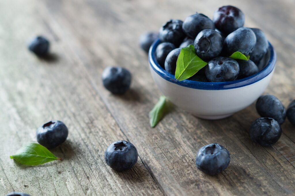 24 brain-boosting foods to sharpen memory and supercharge focus