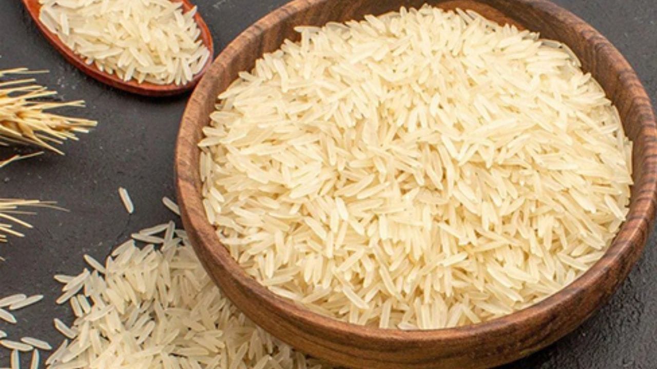 चावल निर्यात पर चढ़ा महंगाई का रंग : भारत में मजबूत रुपया तो वियतनाम ...