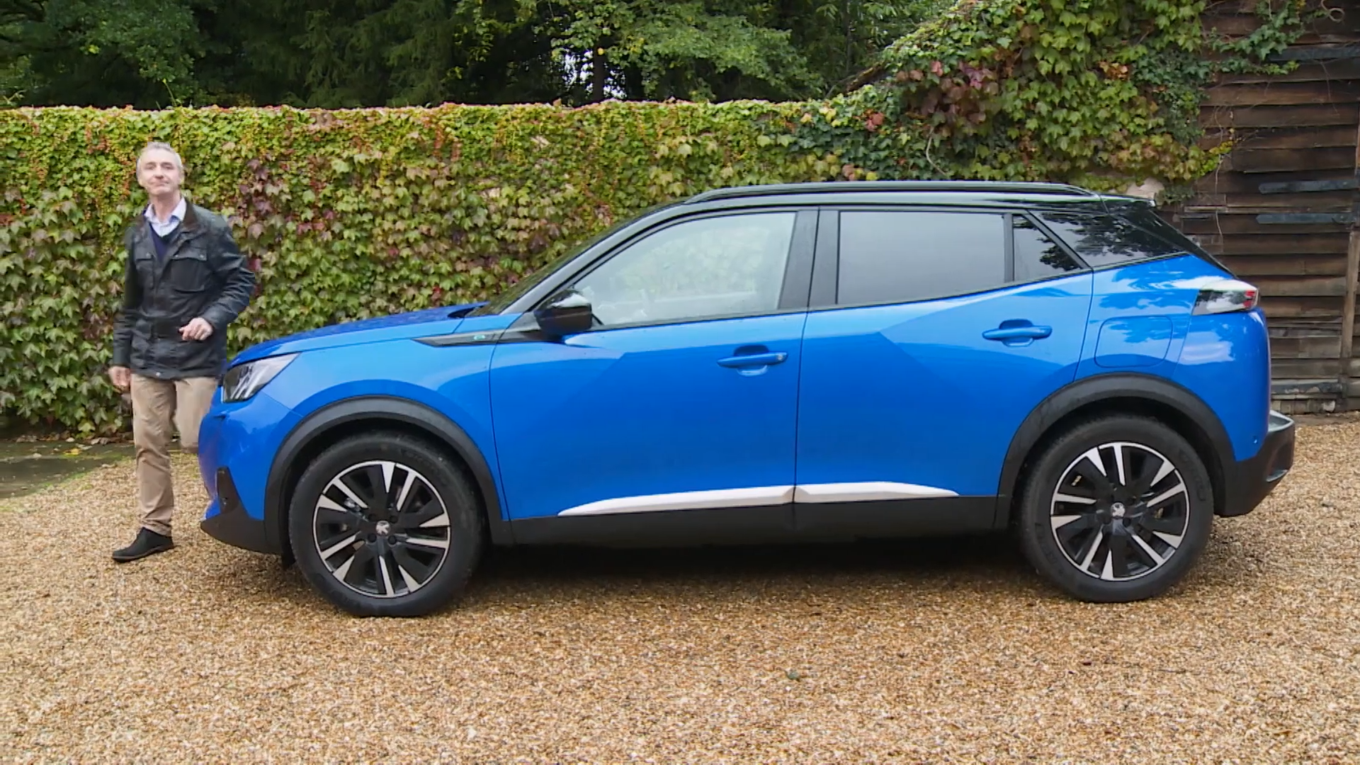 The hidden detail most people miss in this Peugeot EV