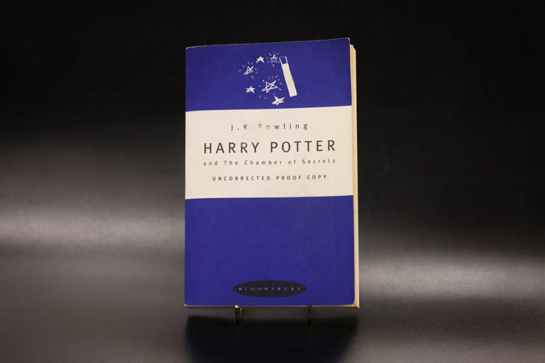 Rare uncorrected proof of Harry Potter novel to go under hammer for £ ...