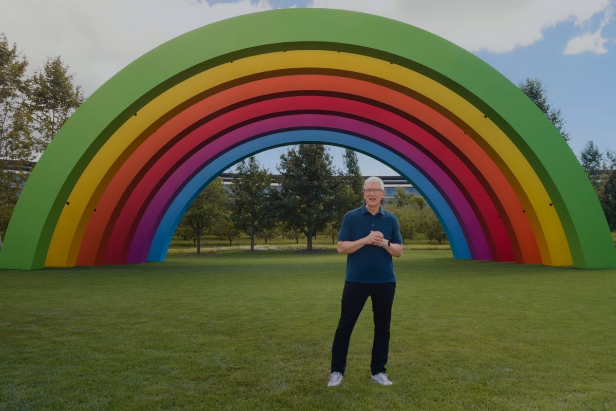 Tim Cook is out as Apple CEO — here's who's taking over and what it ...