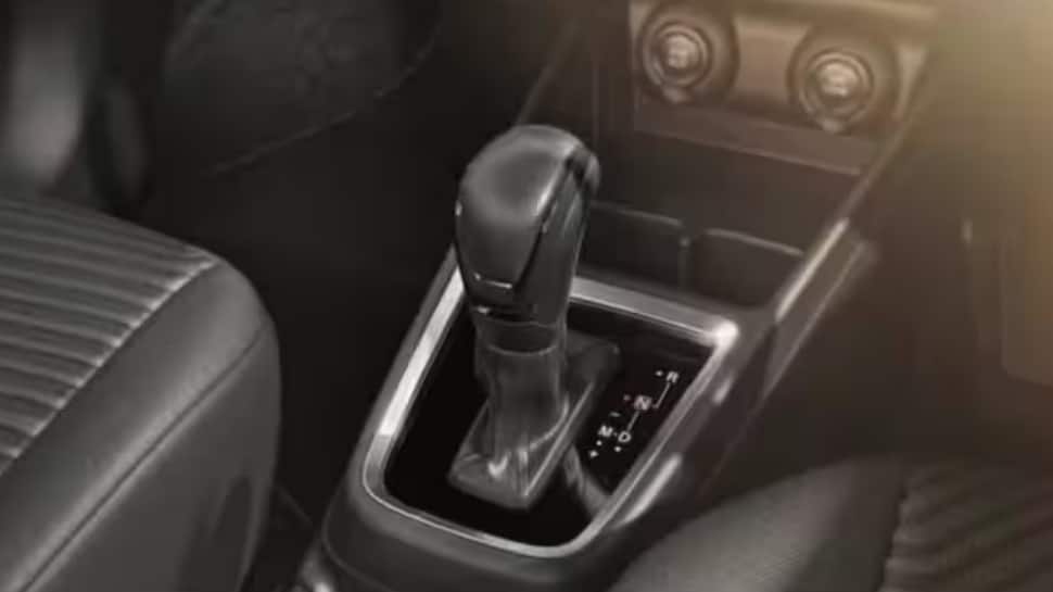 Automatic vs manual car: Which one is best for you? Explained simply