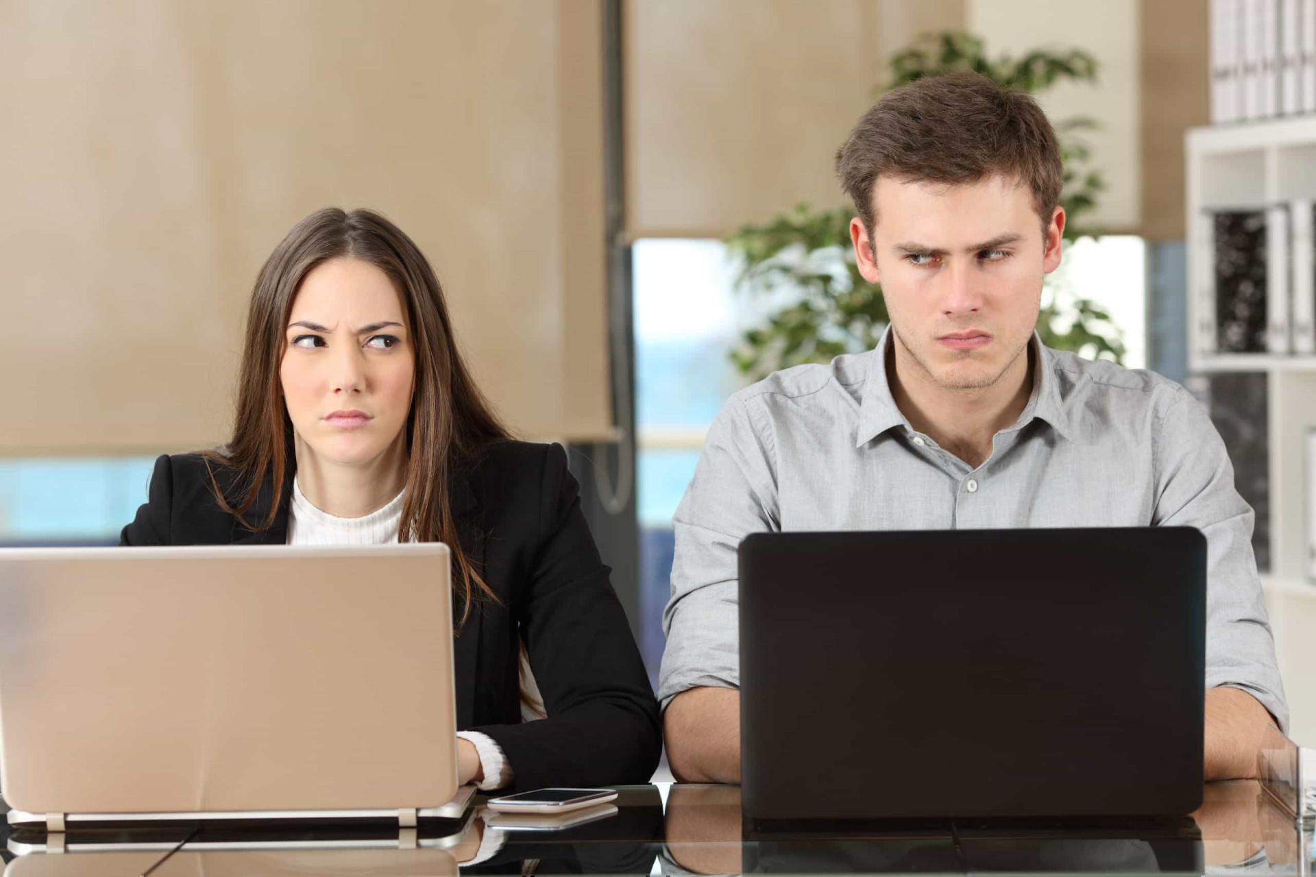 Are you guilty of these annoying office habits?