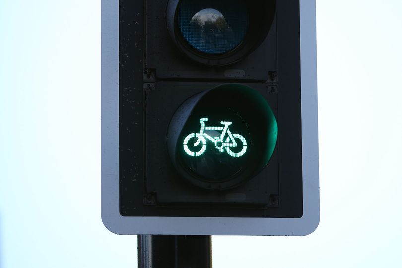 Council admits mistakes over Fillongley traffic lights as residents ...