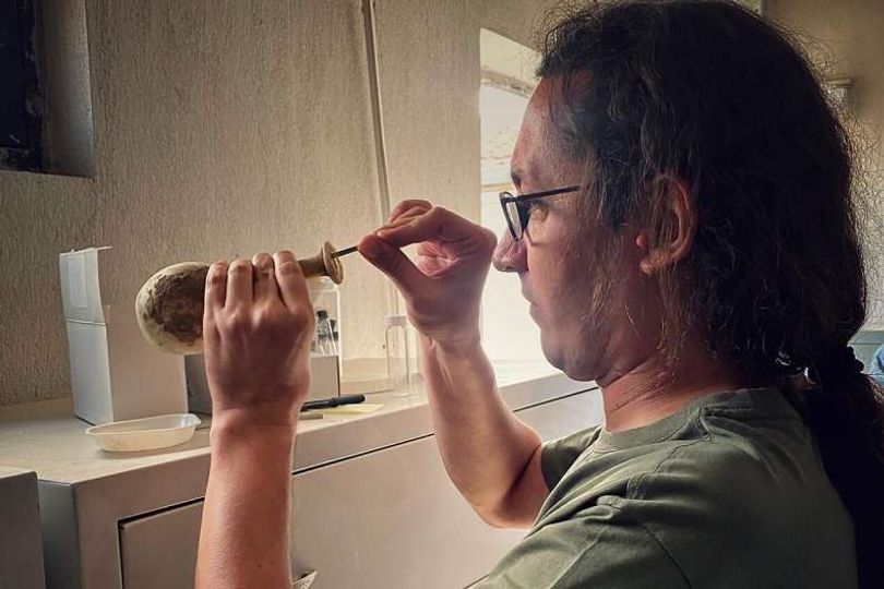 2,000-year-old jar proves Romans used human poo as medicine
