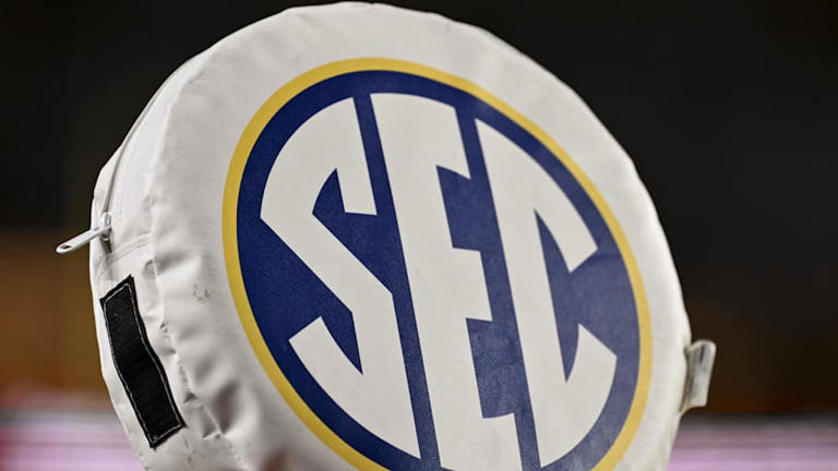 Top NCAA conference sets new record in annual revenue share ...
