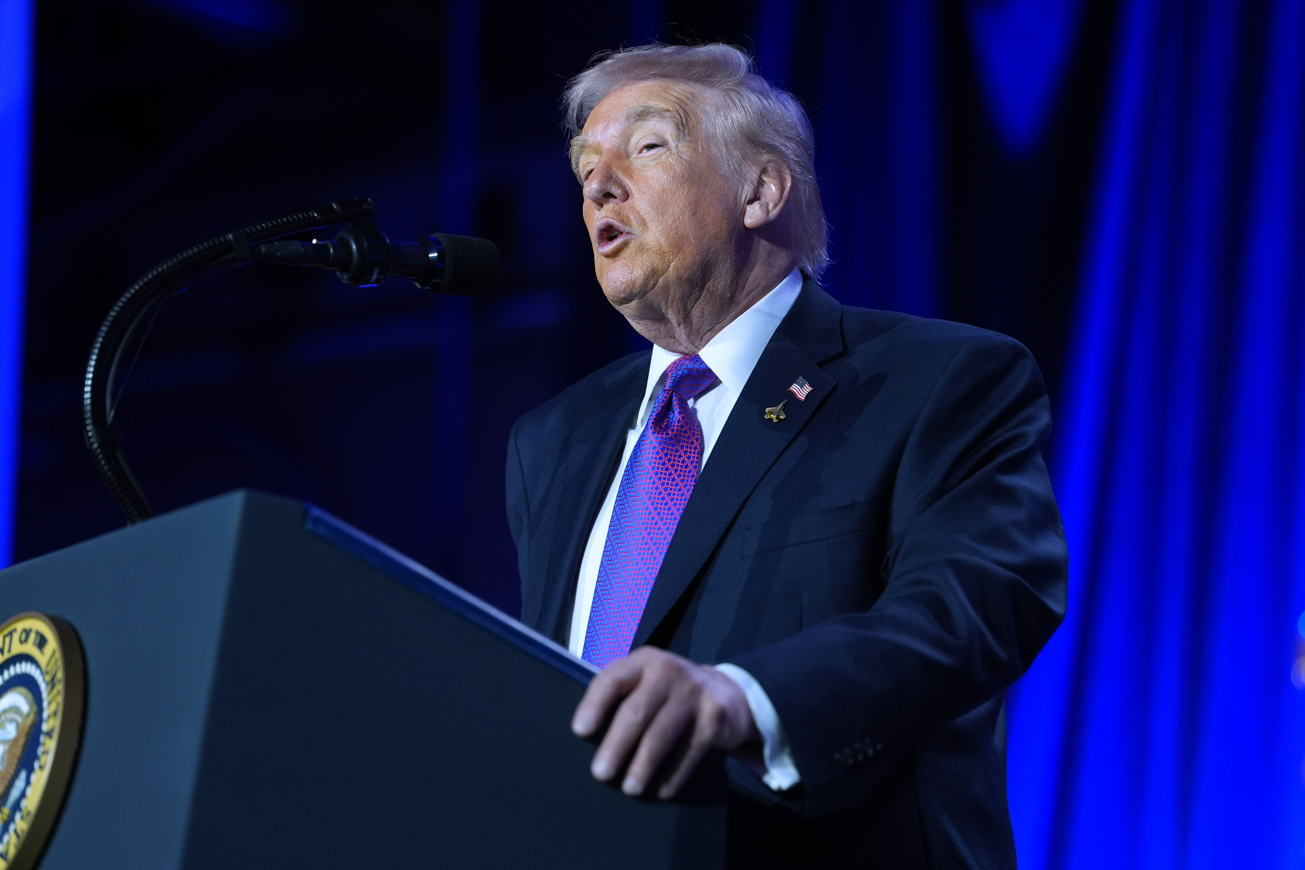 Trump deletes racist video depicting Obamas as monkeys after bipartisan ...