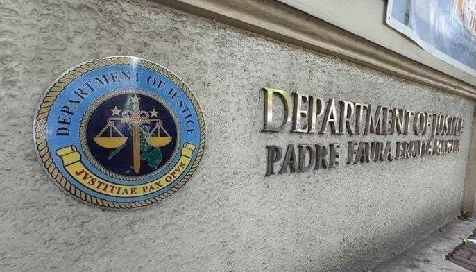 DOJ junks Hontiveros’ cyberlibel complaint vs Topacio, 5 others