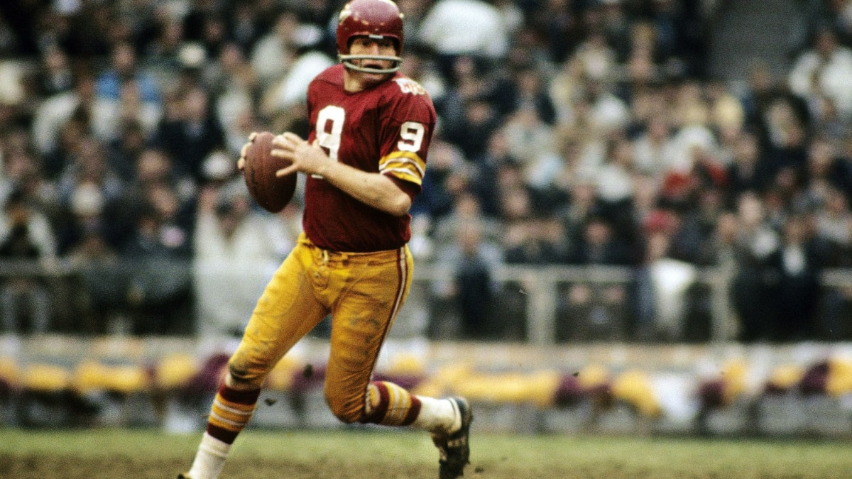 NFL: Muere a los 91 años el legendario mariscal de campo Salón de la ...