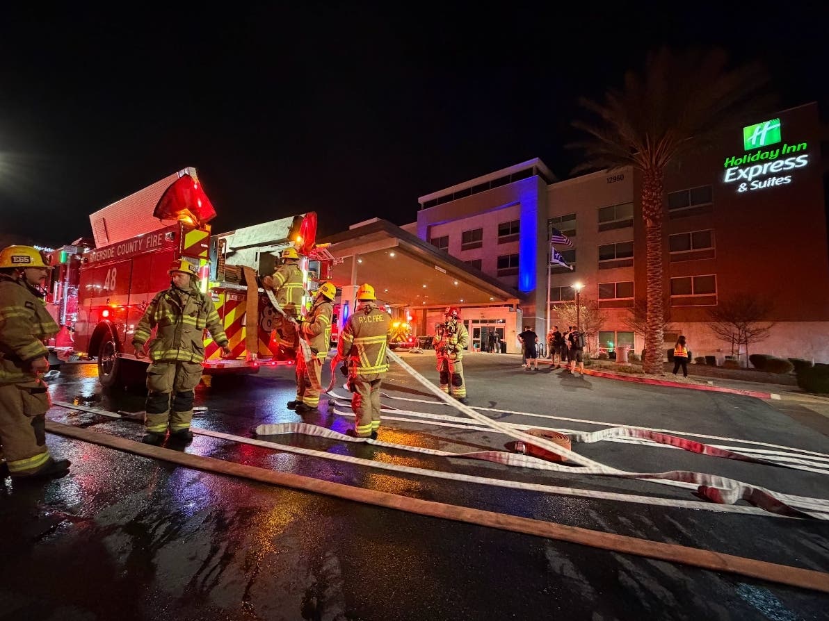 Fire erupts inside Holiday Inn Express in Riverside County