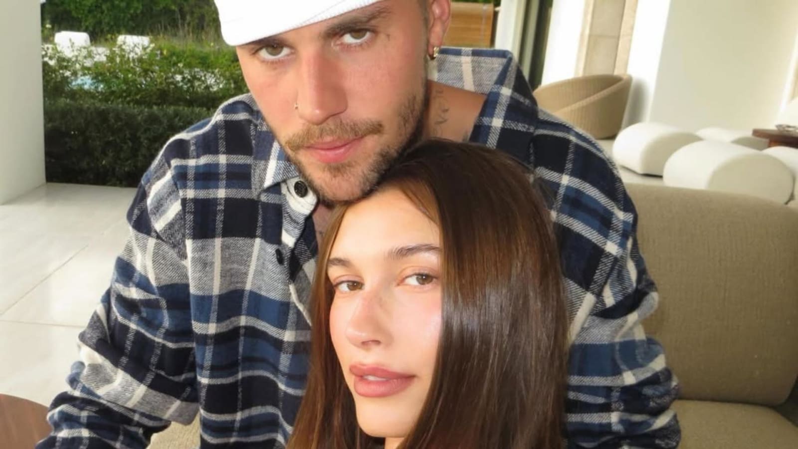Is Justin Bieber single again? Hailey's solo exit and Justin's mystery ...