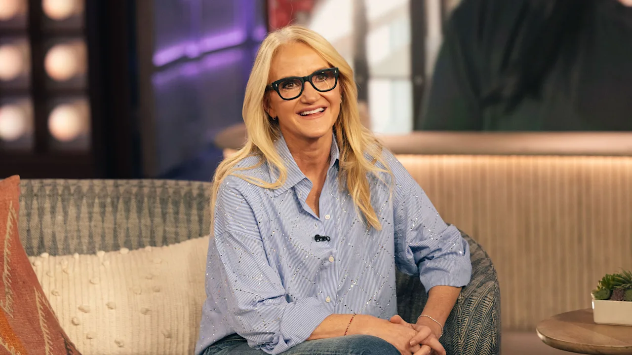 Mel Robbins: Being stuck doesn’t mean you’re broken. It means you’re ...