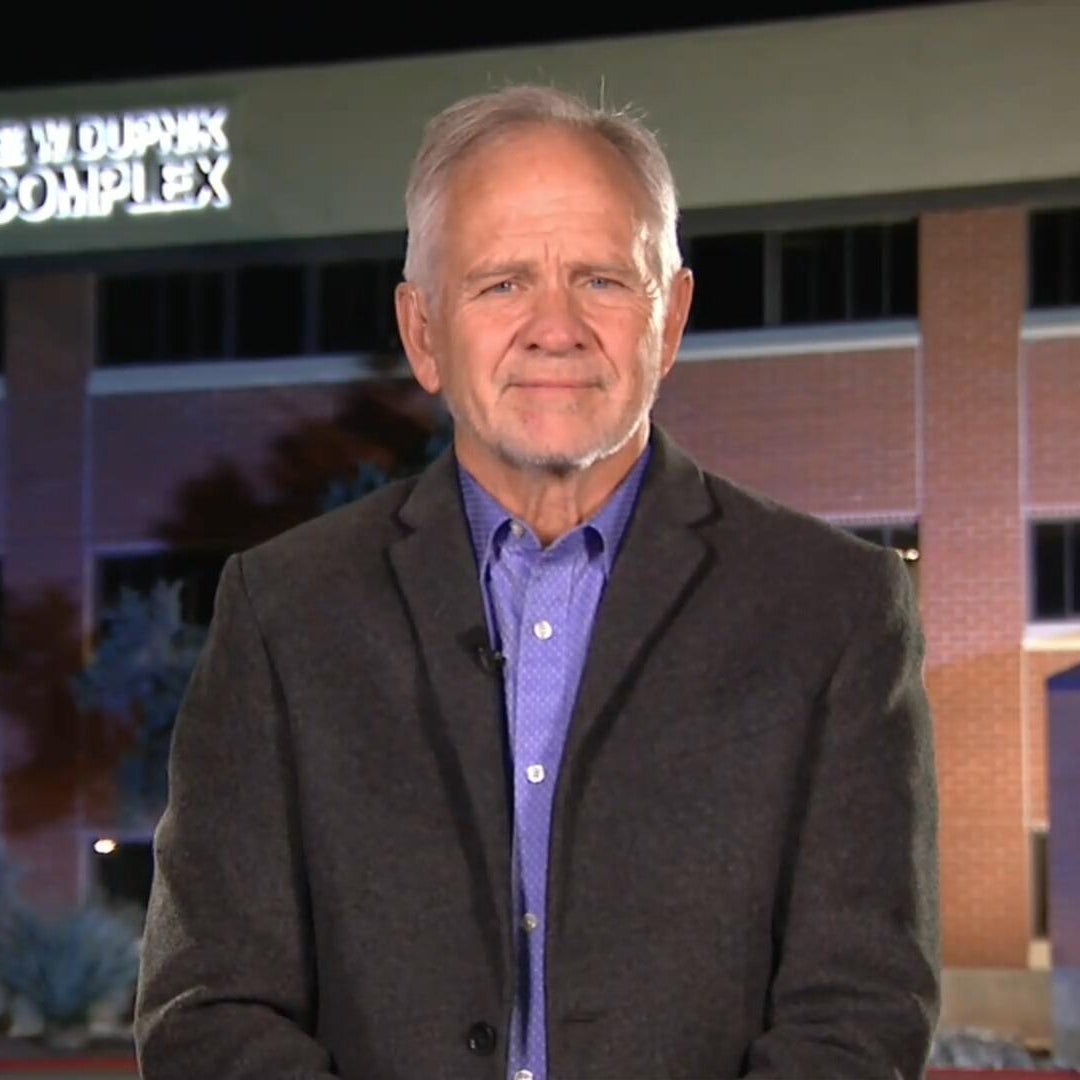 Elizabeth Smart's father says Nancy Guthrie disappearance is "so surreal"