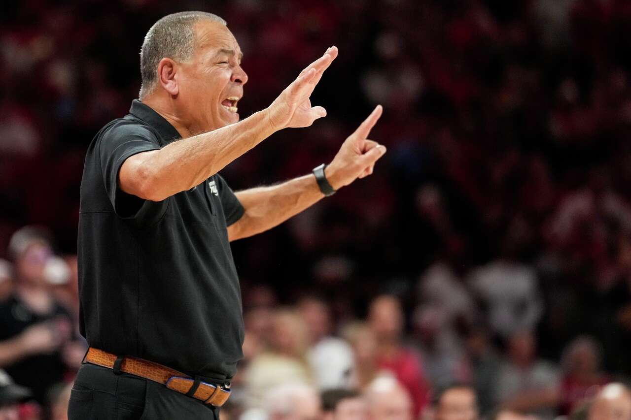 What Kelvin Sampson says he meant to say about state of UH's finances ...