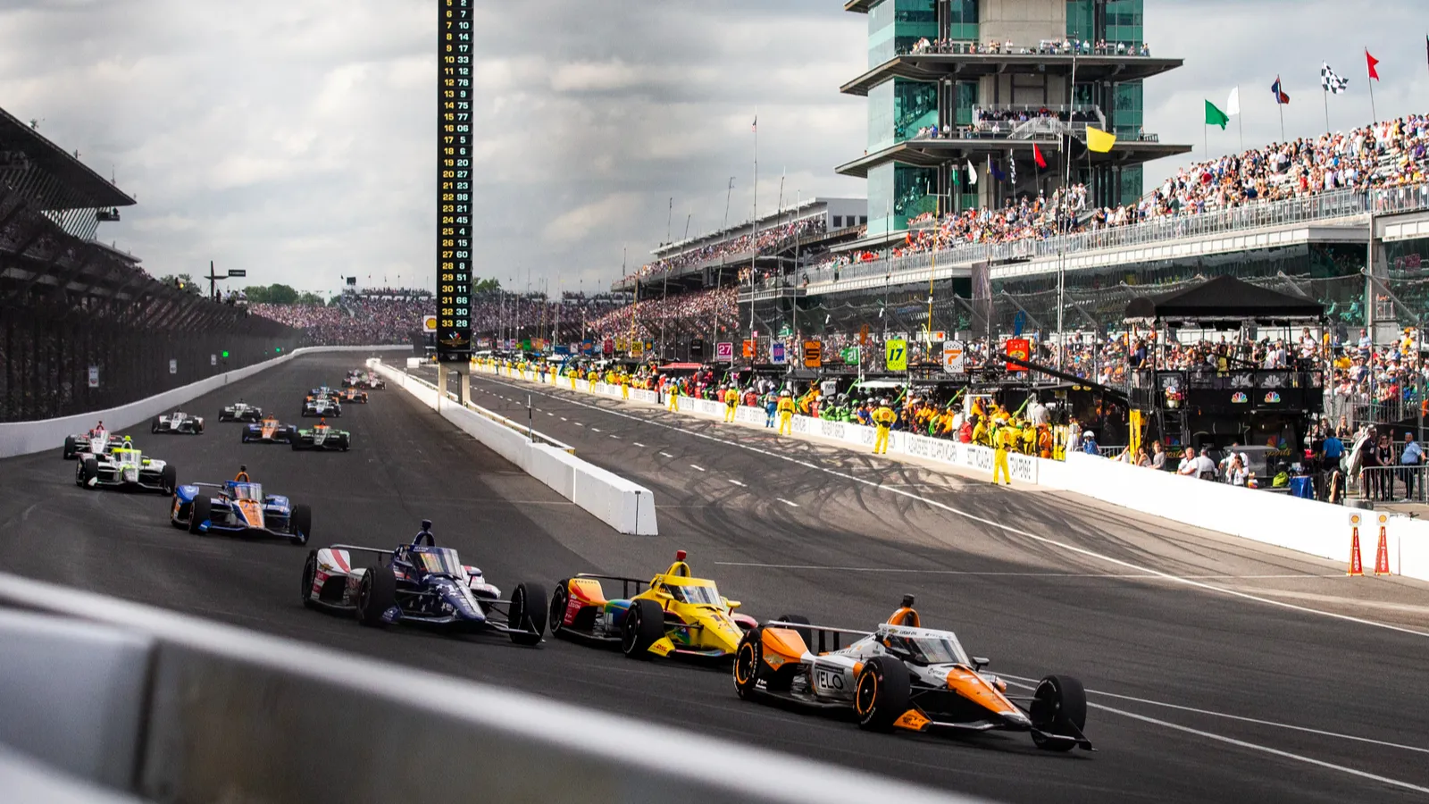 IndyCar weighs schedule shake-up as Phoenix race delivers drama