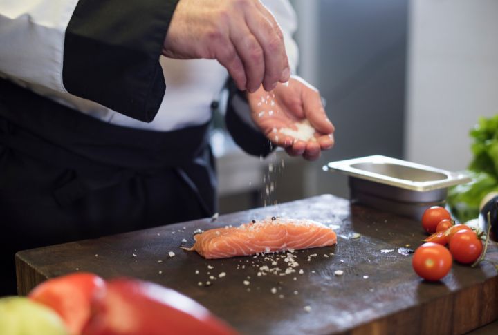 How to select the right salt for your kitchen needs