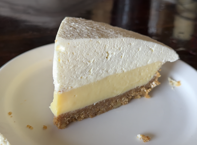 Florida’s oldest waterfront restaurant is 136 years old—and famous for ...
