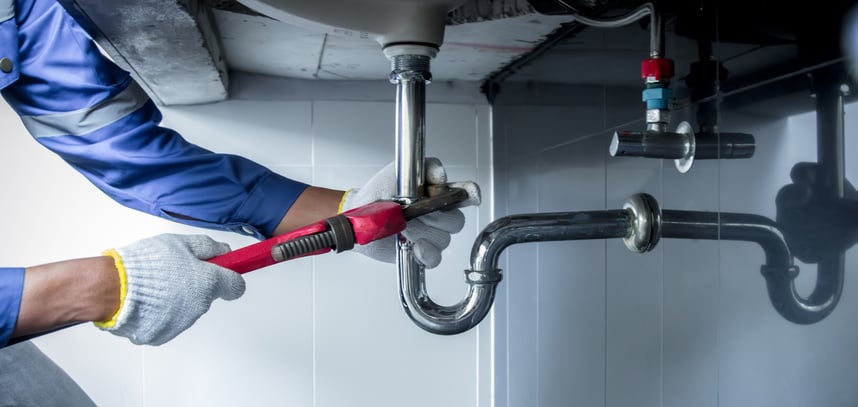 9 common items plumbers warn should never go down your drain