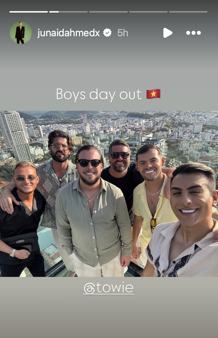 TOWIE: Wait, is this proof that Harry Derbidge and Junaid Ahmed have ...