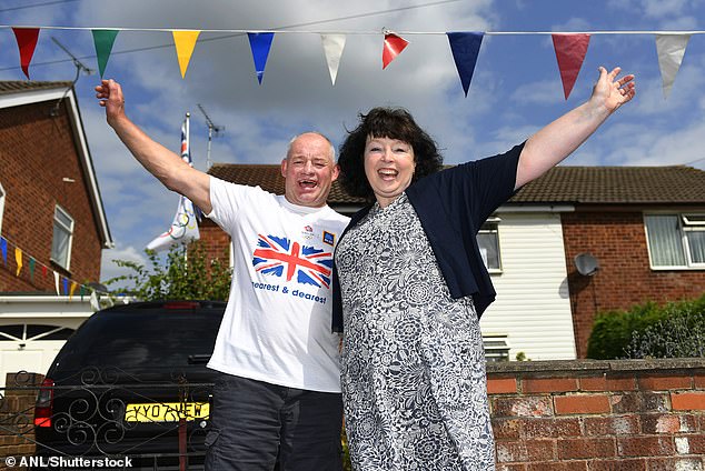 Adam Peaty's estranged family brand Gordon Ramsay a 'bully who has ...