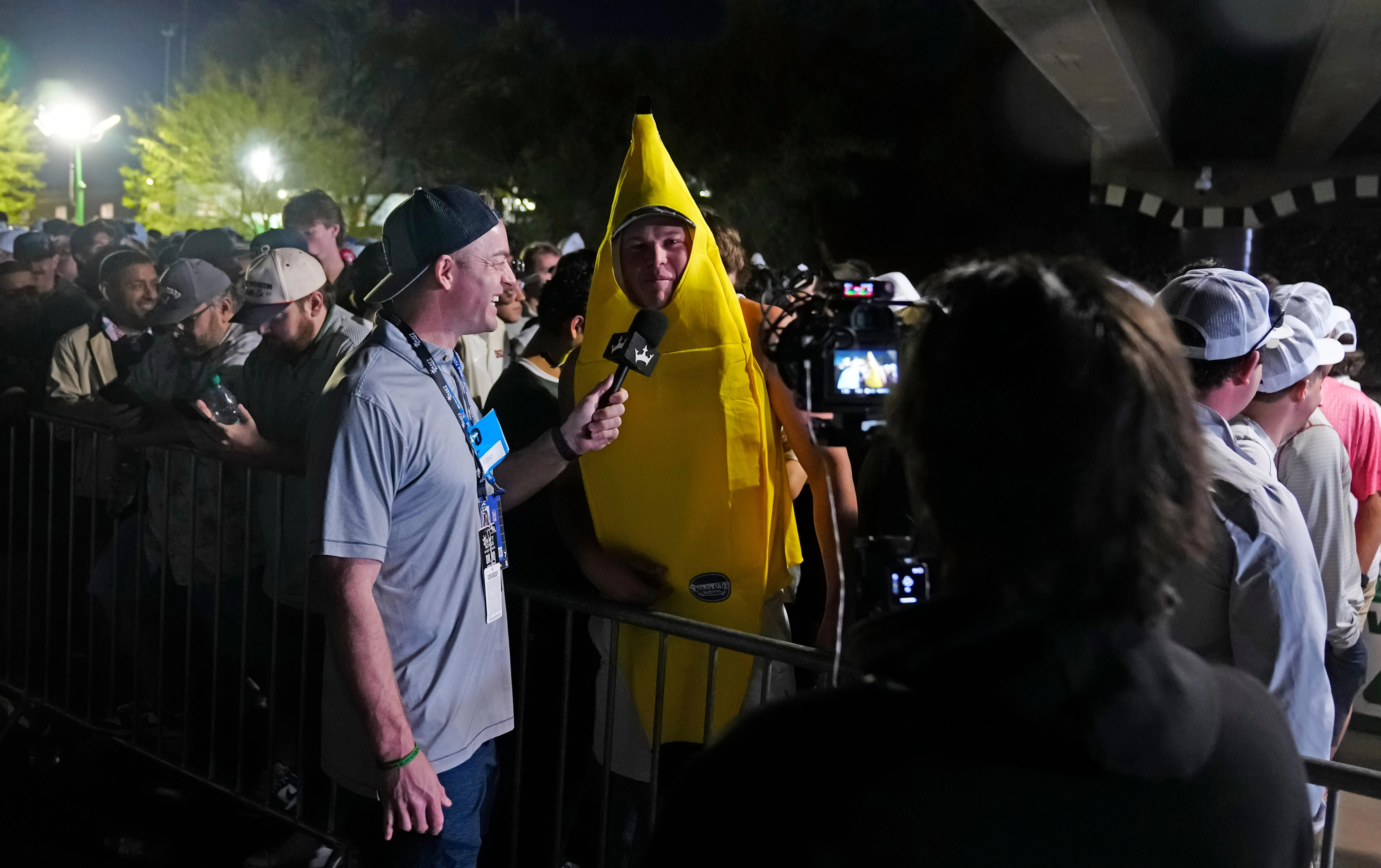 WM Phoenix Open photos: Why 'The People's Open' is all about the fans