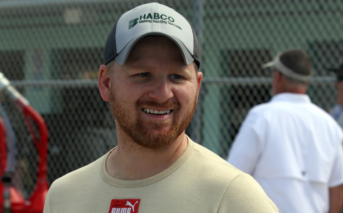 Earnhardt grabs top-10 finish at Daytona
