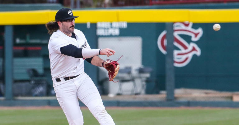 South Carolina 2B Logan Sutter named NCBWA preseason All-American