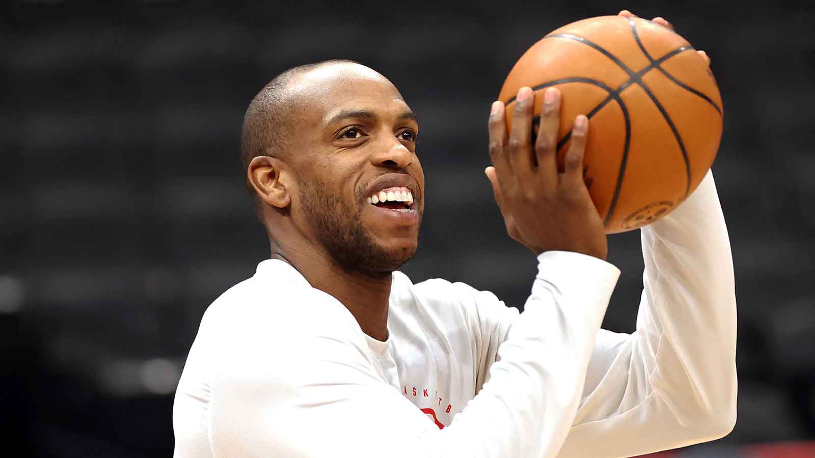 Khris Middleton, new Mavericks players set to join team ahead of Spurs ...