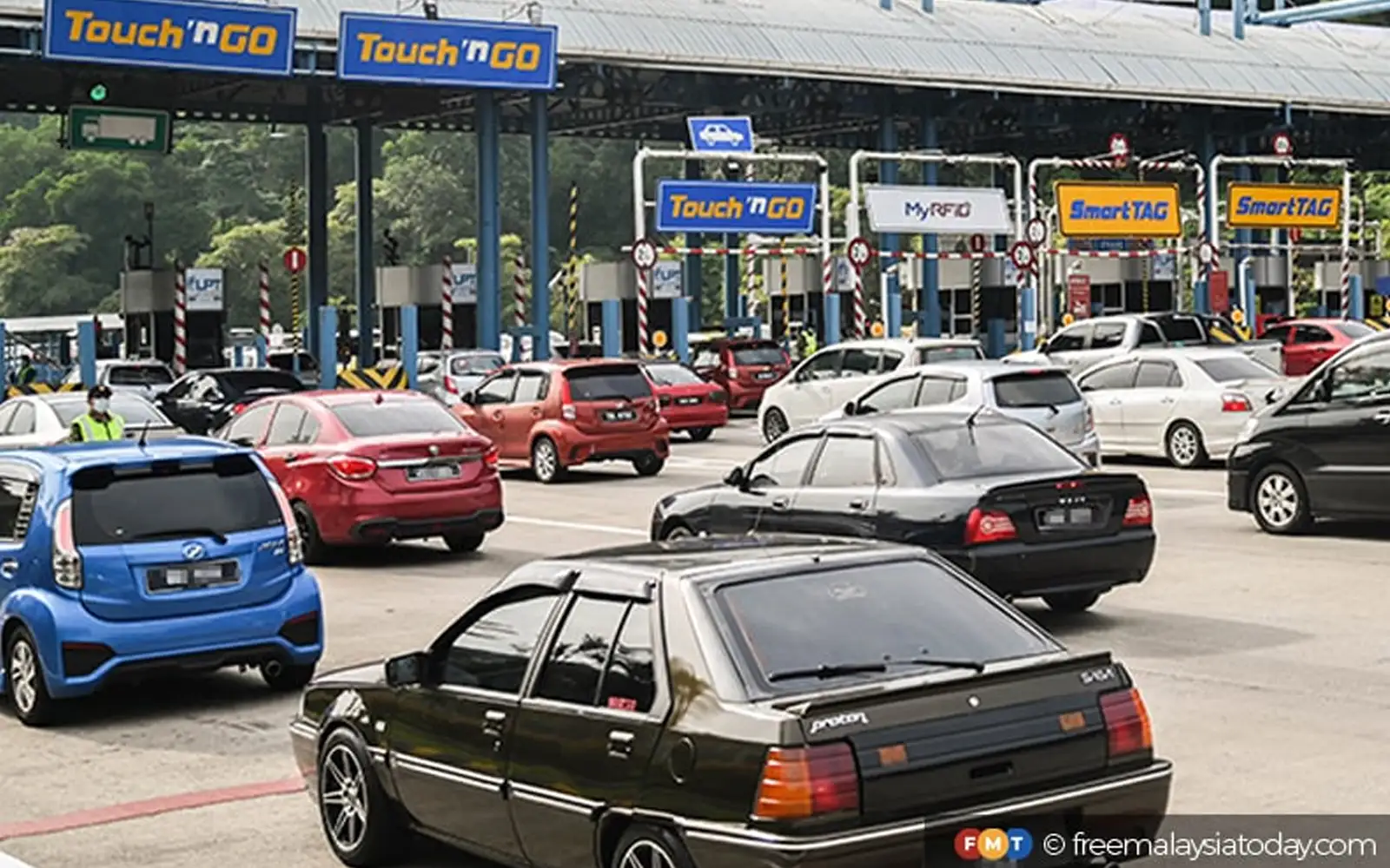 Govt gives 50% toll discount for CNY