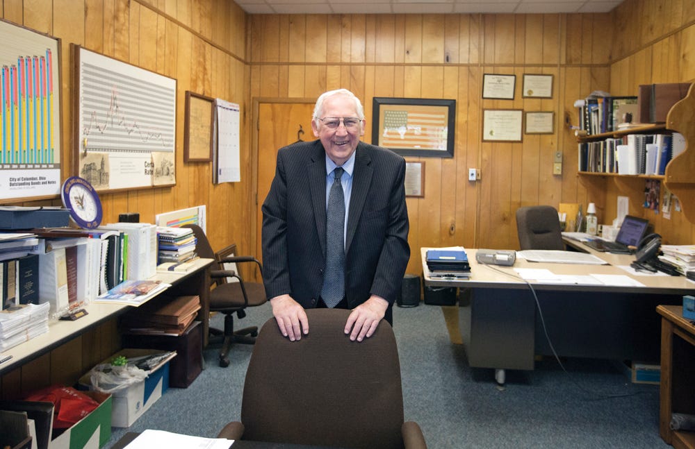 Hugh Dorrian, who served as Columbus auditor for over 50 years, dies at 90