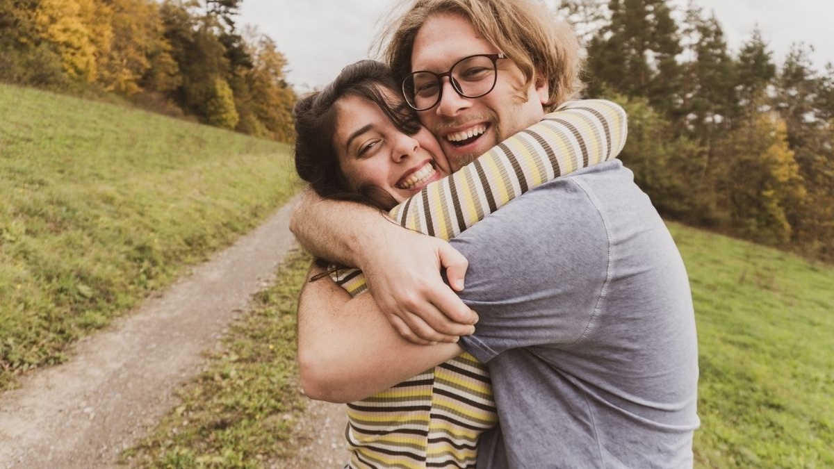 Falling in love with your best friend: options and advice to face these ...