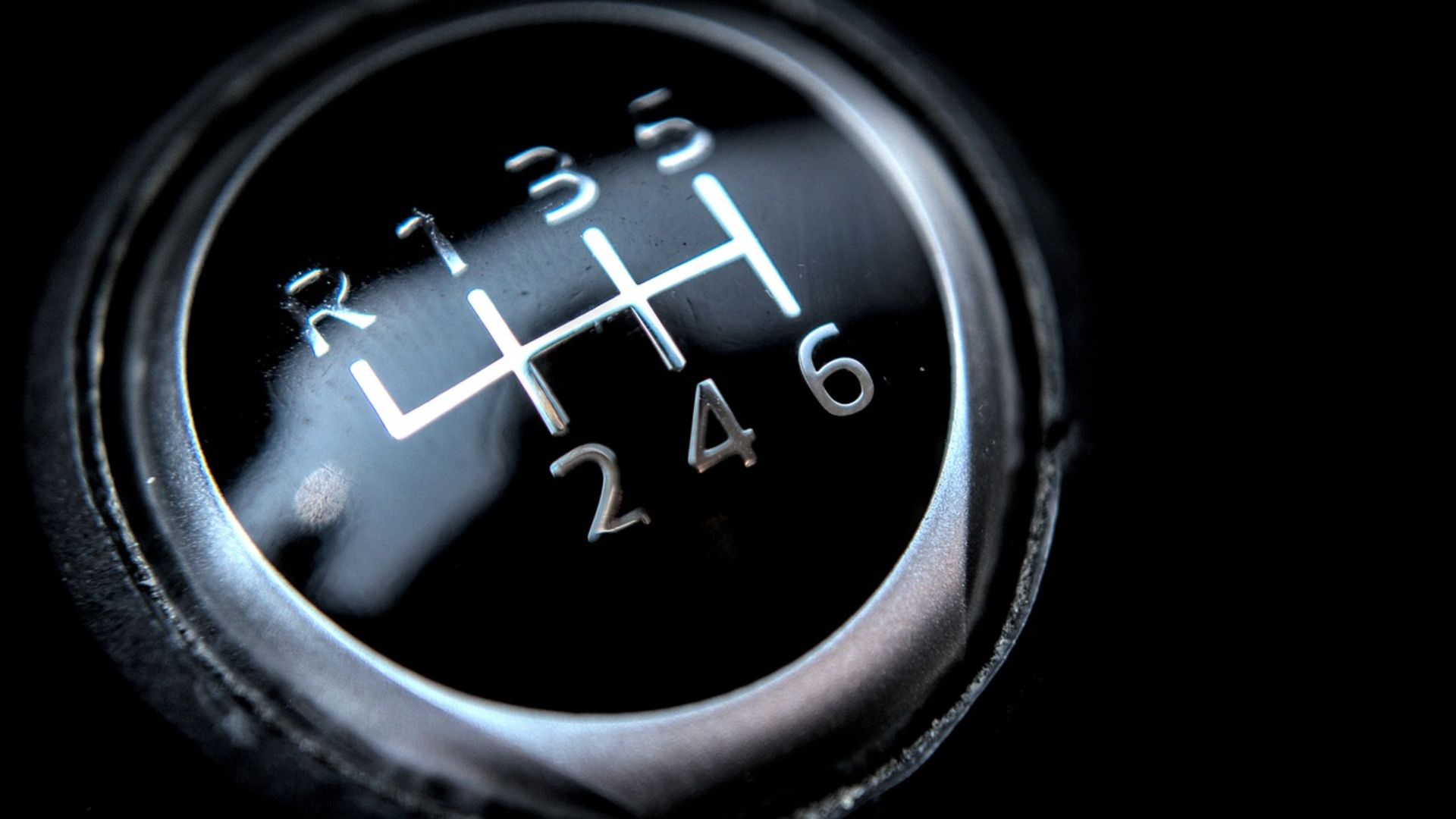 10 reasons why manual transmission is better than automatic & 10 manual ...