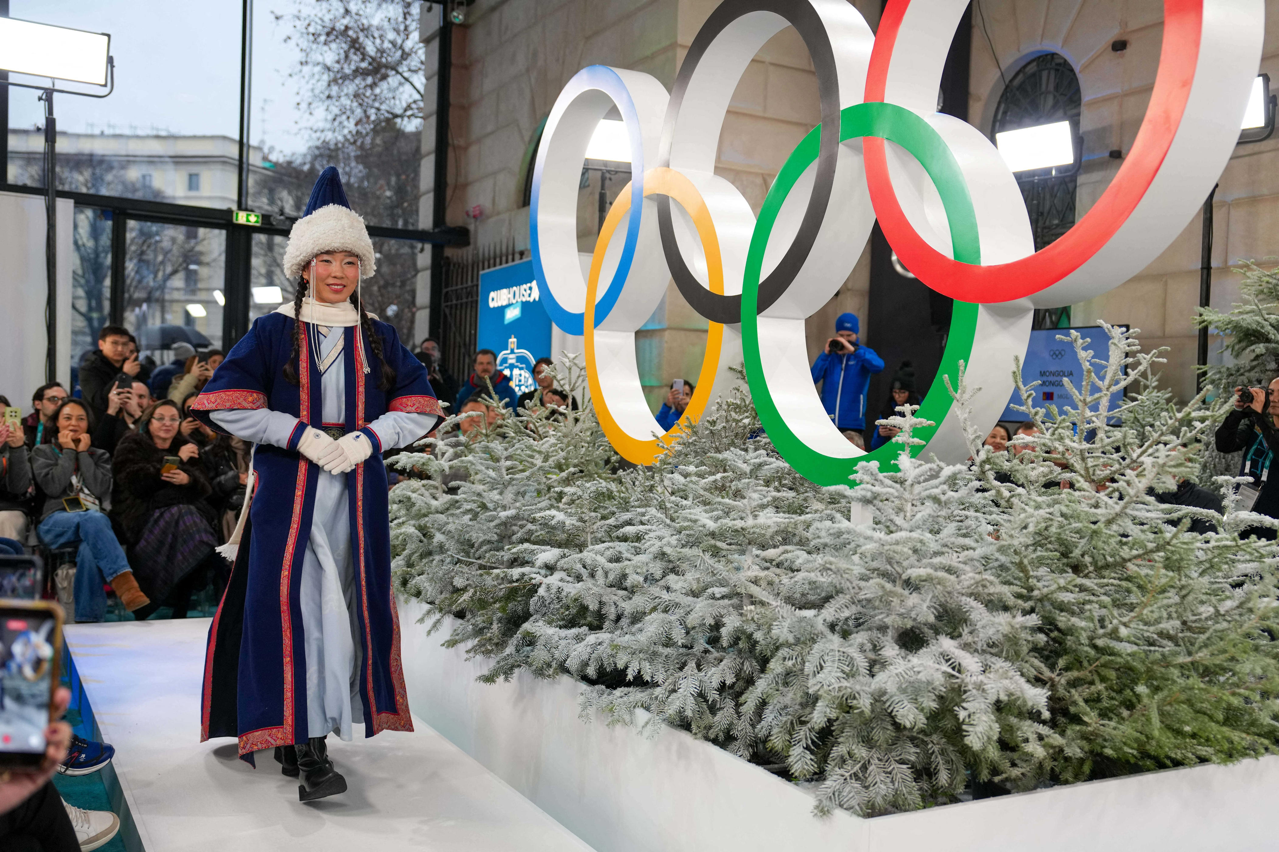 Winter Olympics opening ceremony highlights: Team USA athletes cheered