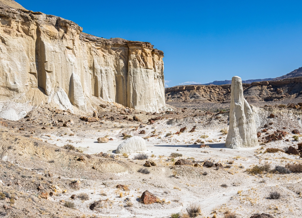 These snow-white rock towers in Utah’s desert look like another planet
