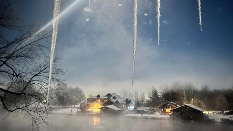 Swath of snow, wind Friday night brings frostbite risk this weekend