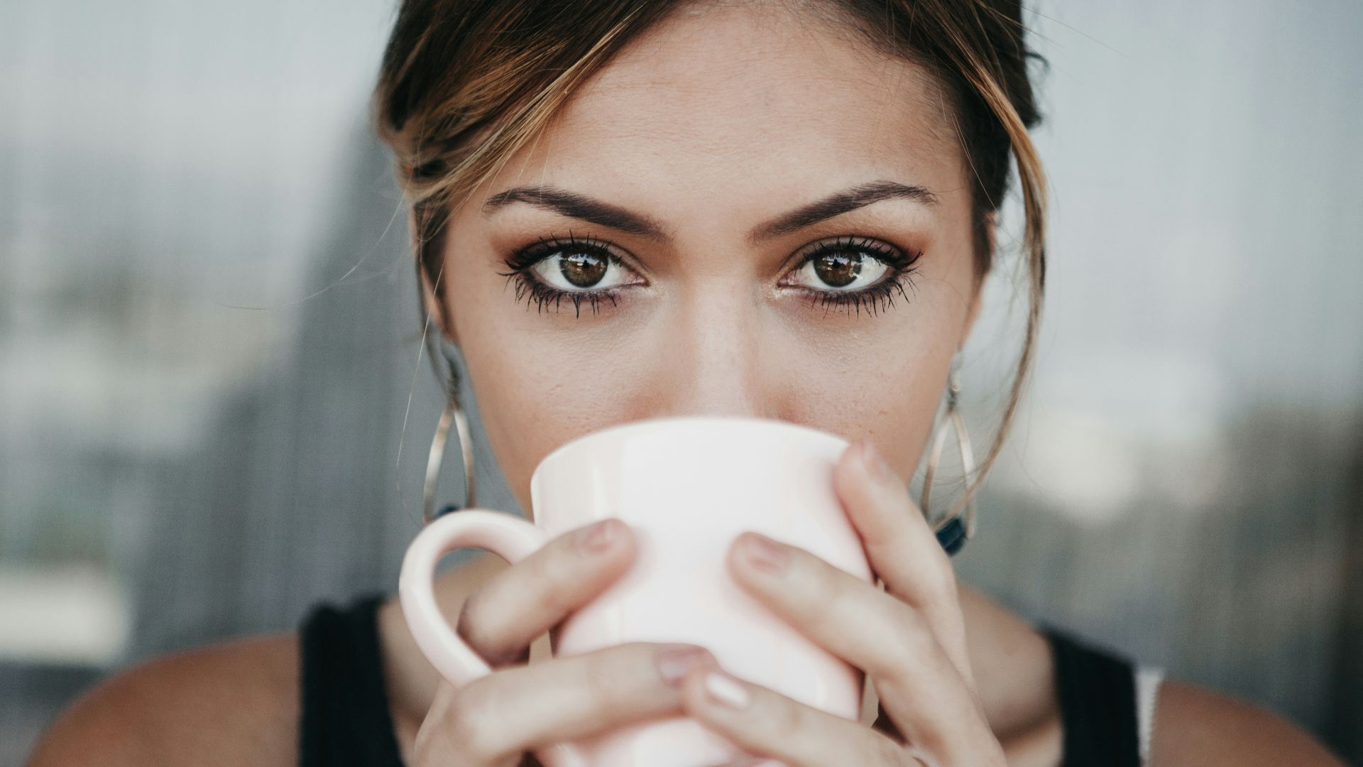 10 harmful effects caffeine has on your body & 10 benefits