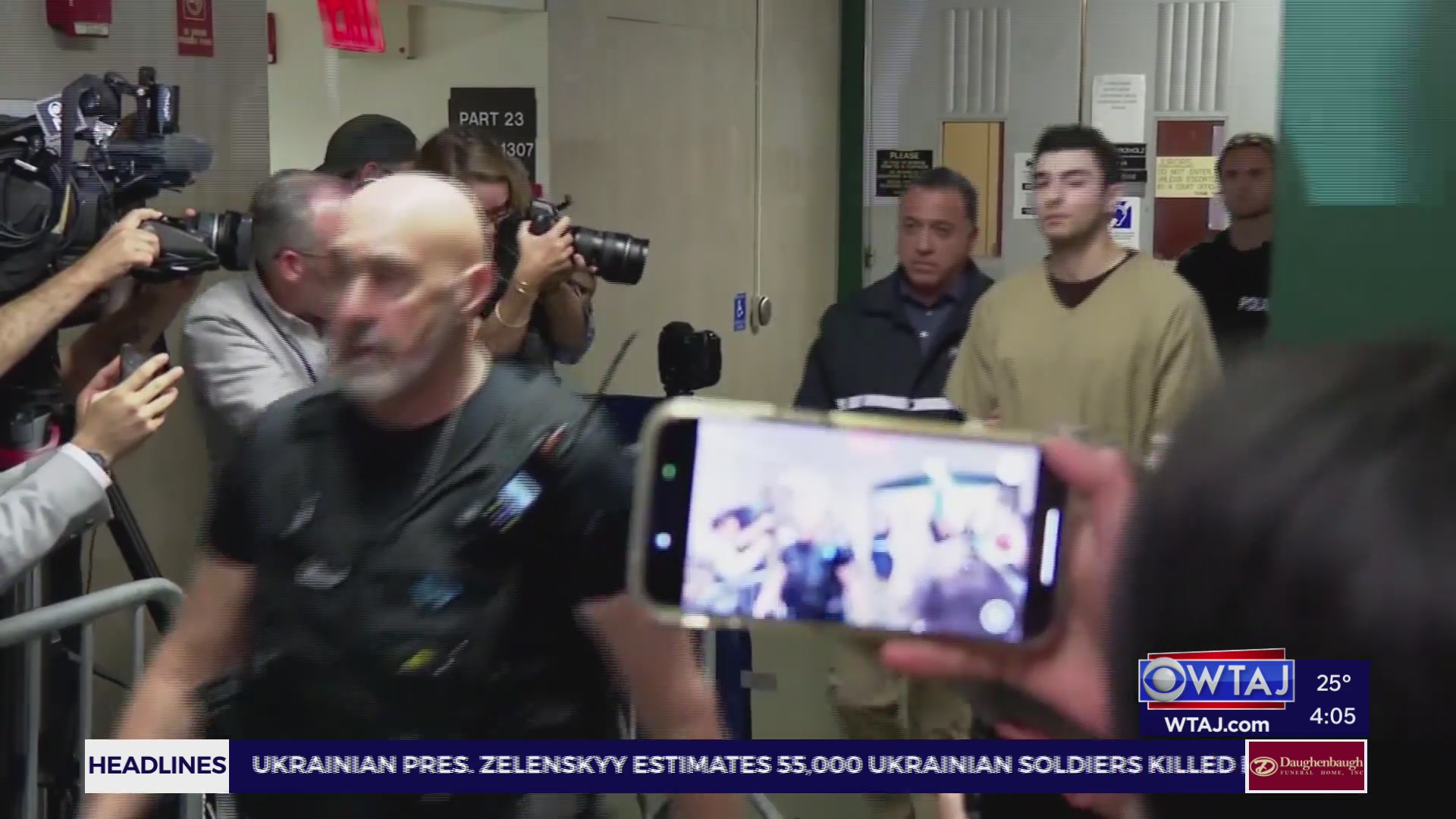 Luigi Mangione speaks out in protest as judge sets state murder trial ...