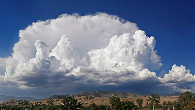 Weather warnings: 5 signs in the clouds that seasoned meteorologists ...