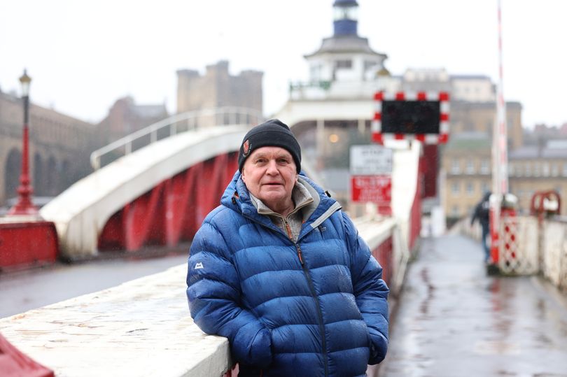 Hundreds back Swing Bridge repair petition after Victorian landmark ...