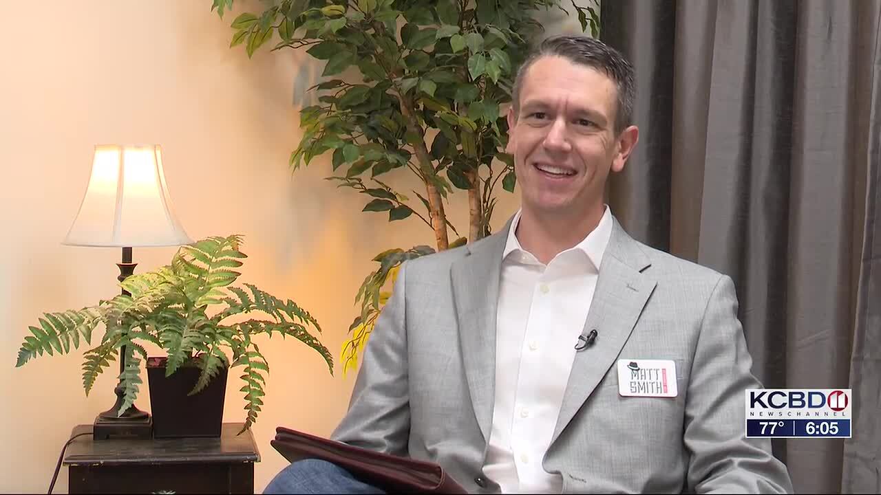 Matt Smith campaigning for District 19 Republican nomination